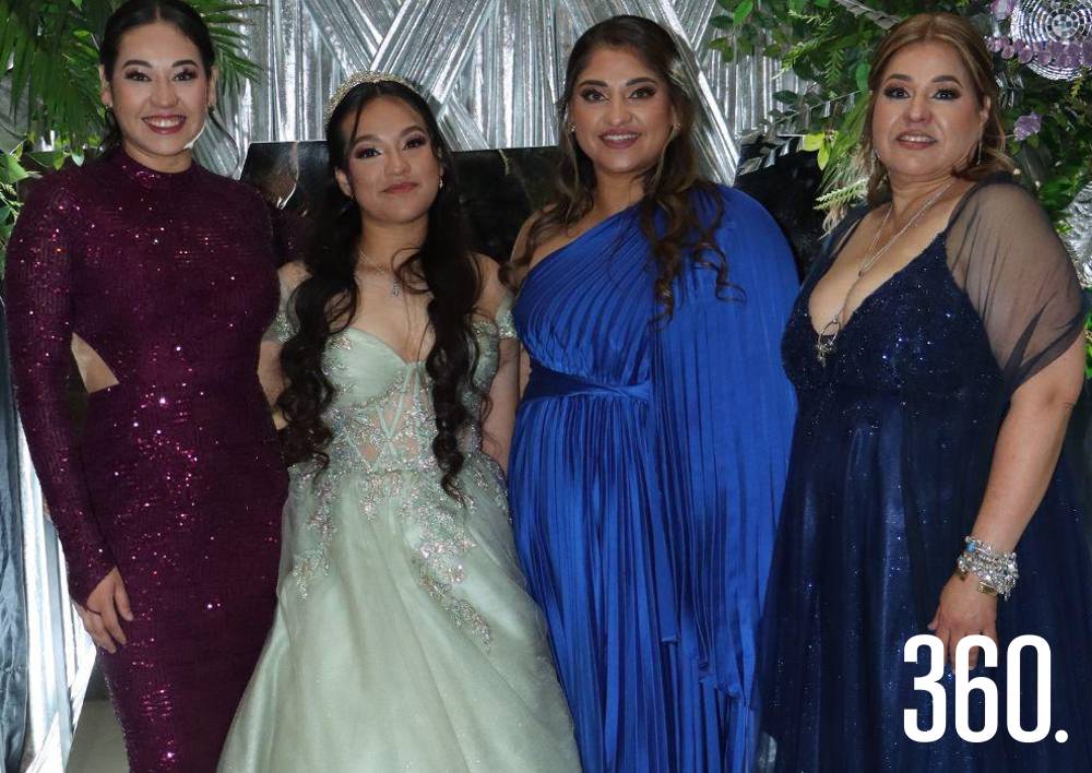 MIRANDA RENDÓN RODRÍGUEZ CUMPLE XV AÑOS